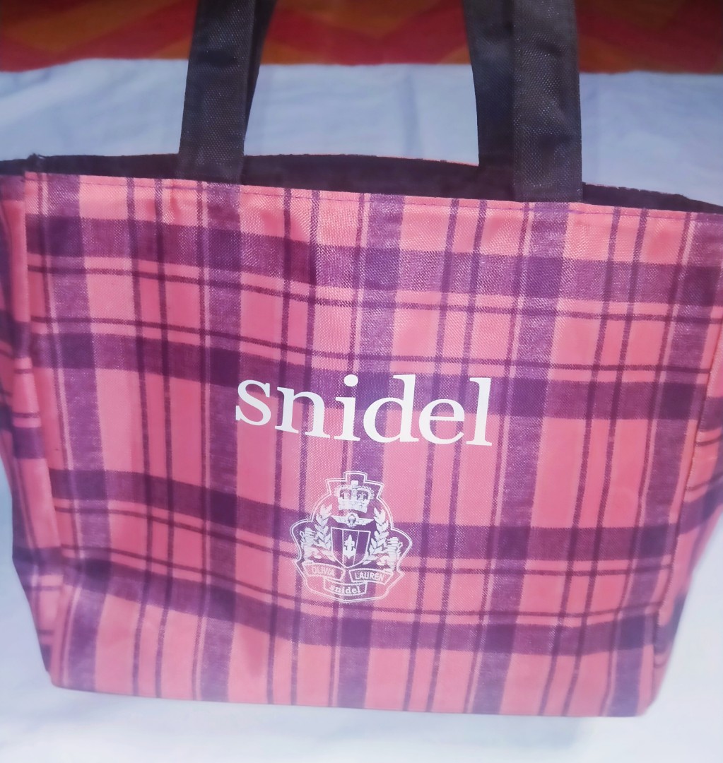 Snidel brand no zipper, Women's Fashion, Bags & Wallets, Shoulder Bags ...