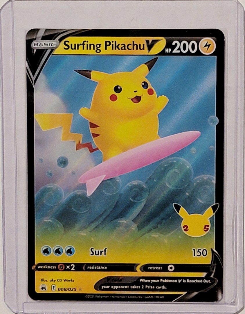 Surfing Pikachu V - Pokémon TCG 25th Anniversary, 興趣及遊戲, 玩具 & 遊戲類 ...