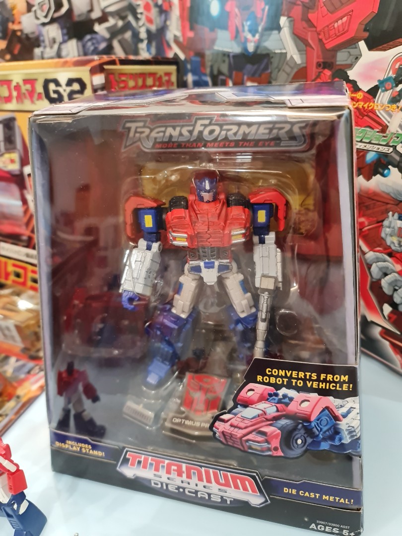 Titanium Series Transformers Jetfire and Optimus Prime, Hobbies & Toys ...