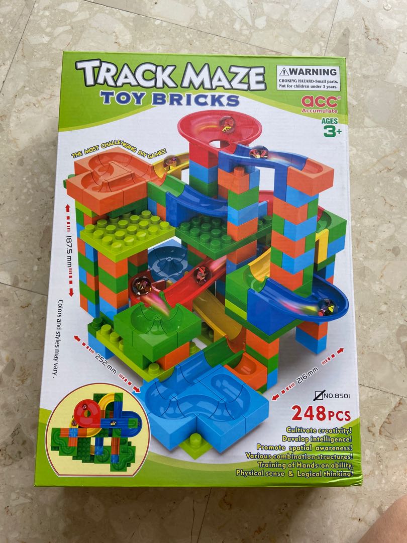 Track Maze Toy Bricks, Hobbies & Toys, Toys & Games on Carousell