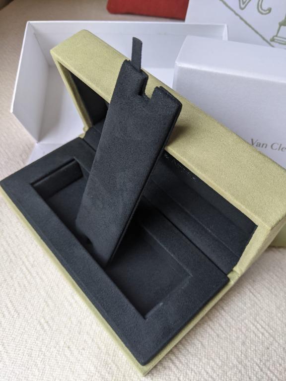 Van Cleef and Arpels VCA Bracelet Box and Paper bag, Women's Fashion ...