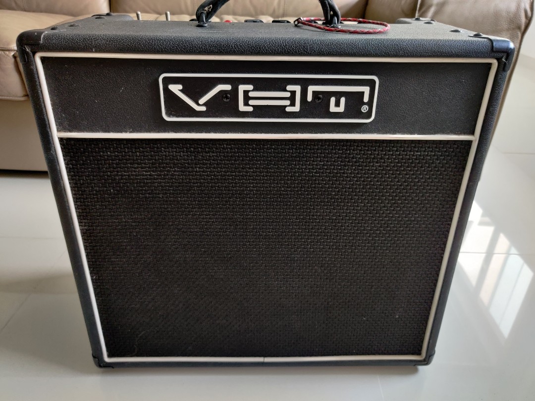 VHT 12/20 Tube Amp, Hobbies & Toys, Music & Media, Musical Instruments ...