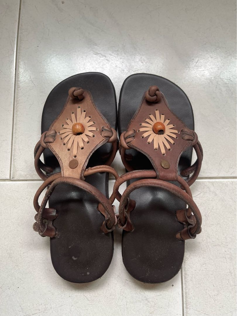 Brown 2 way Balinese style sandal / flip flop, Women's Fashion ...