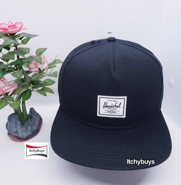 Herschel Cap Adjustable Black/White Logo, Men's Fashion, Watches ...