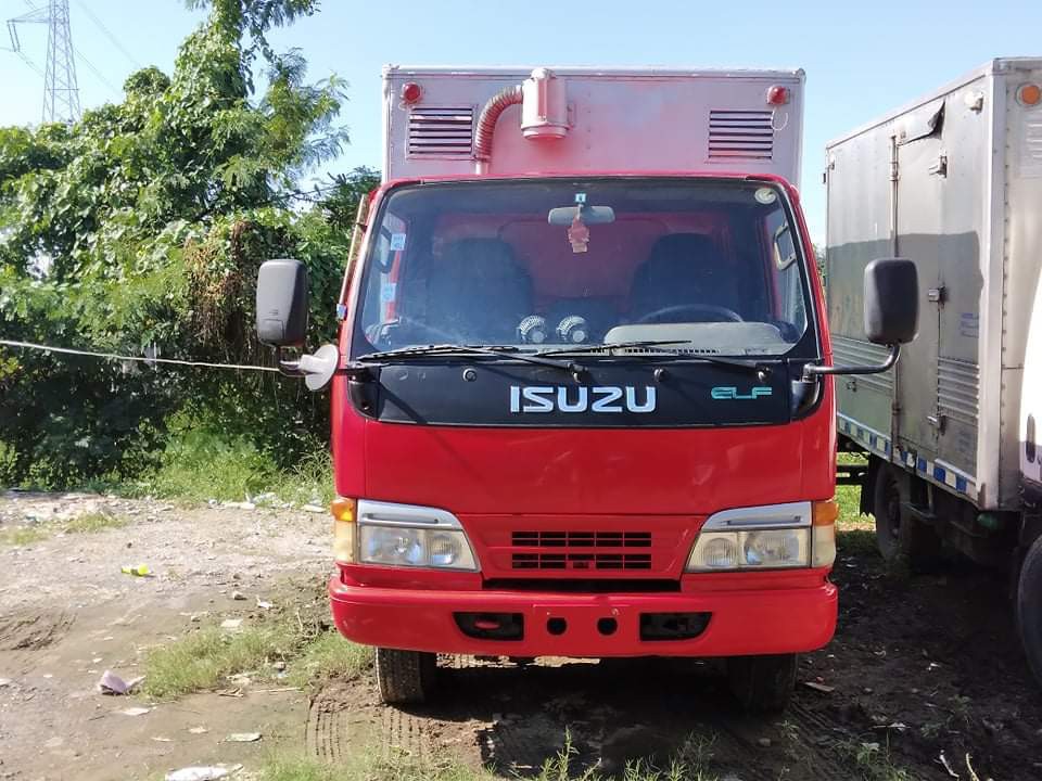 Isuzu NKR NKR Manual, Cars for Sale, Used Cars on Carousell