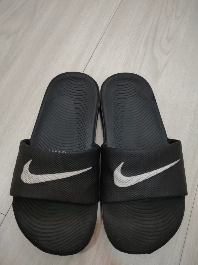 Nike sandal kids, Fesyen Pria, Sepatu , Sandal di Carousell