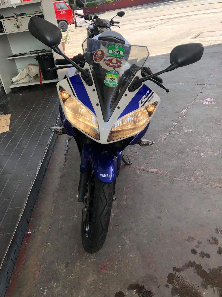 R15 Yamaha Version 2 (2015), Motorbikes, Motorbikes for Sale on Carousell