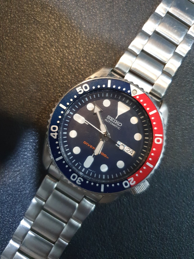 Seiko SKX009 Pepsi with Oyster Bracelet, Luxury, Watches on Carousell