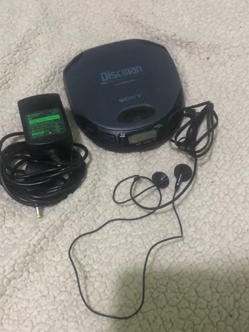 Sony discman complete set, Hobbies & Toys, Music & Media, Music ...