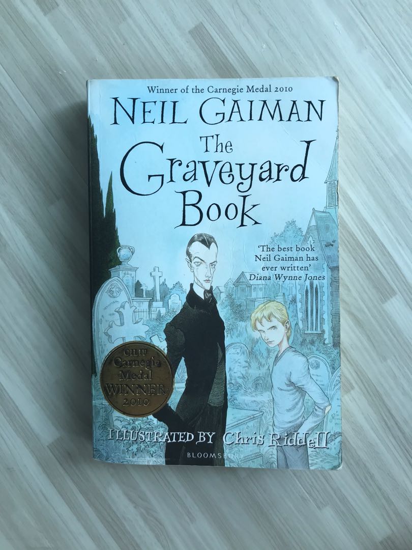 The Graveyard Book- Neil Gaiman, Hobbies & Toys, Books & Magazines ...