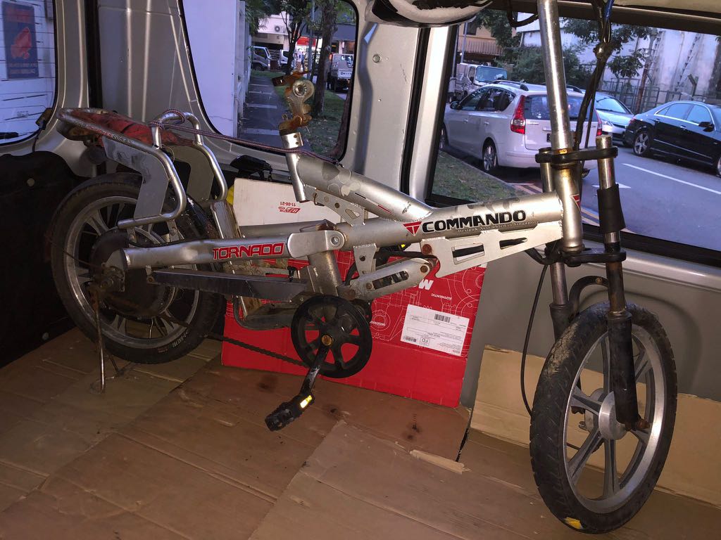 Tornado Sniper frame+18inch motorhub & front Rim only, Sports Equipment ...