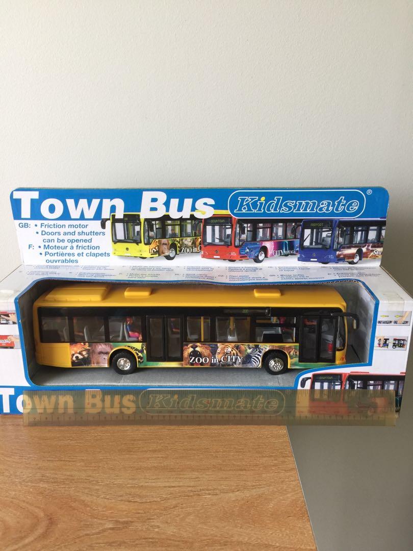 toy bus, Hobbies & Toys, Toys & Games on Carousell