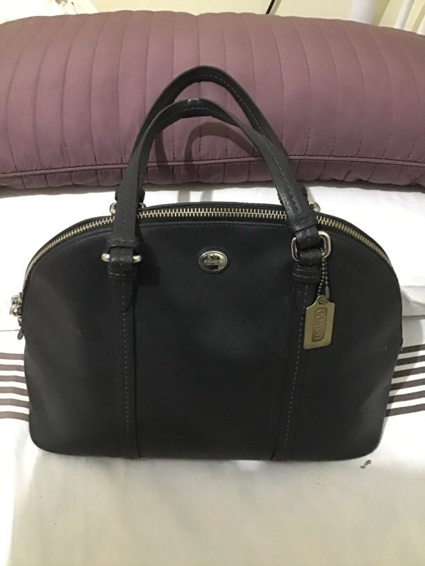 Vintage Coach Alma type bag, Women's Fashion, Bags & Wallets, Tote Bags ...