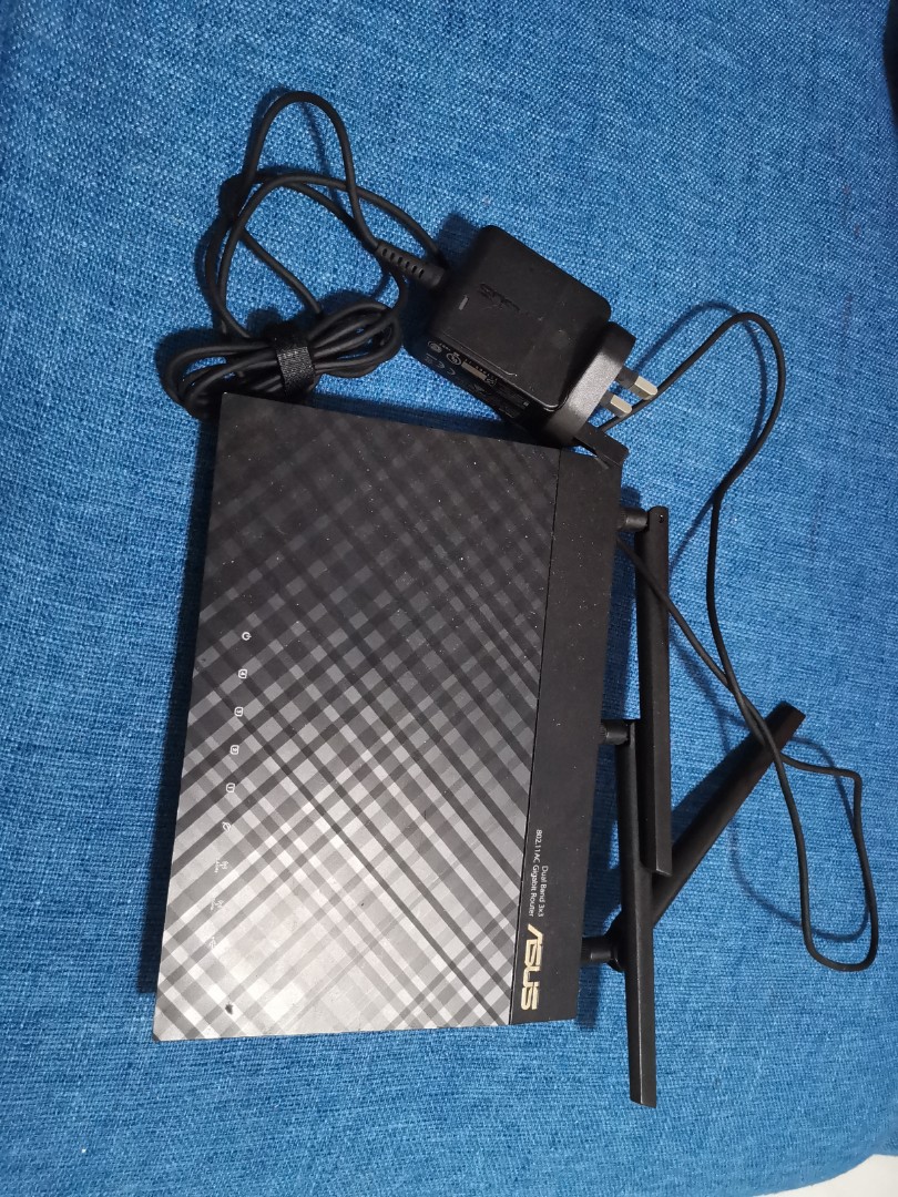 Asus RT-AC66U Dual Band 3x3 802.11AC Gigabit Router, Computers & Tech ...