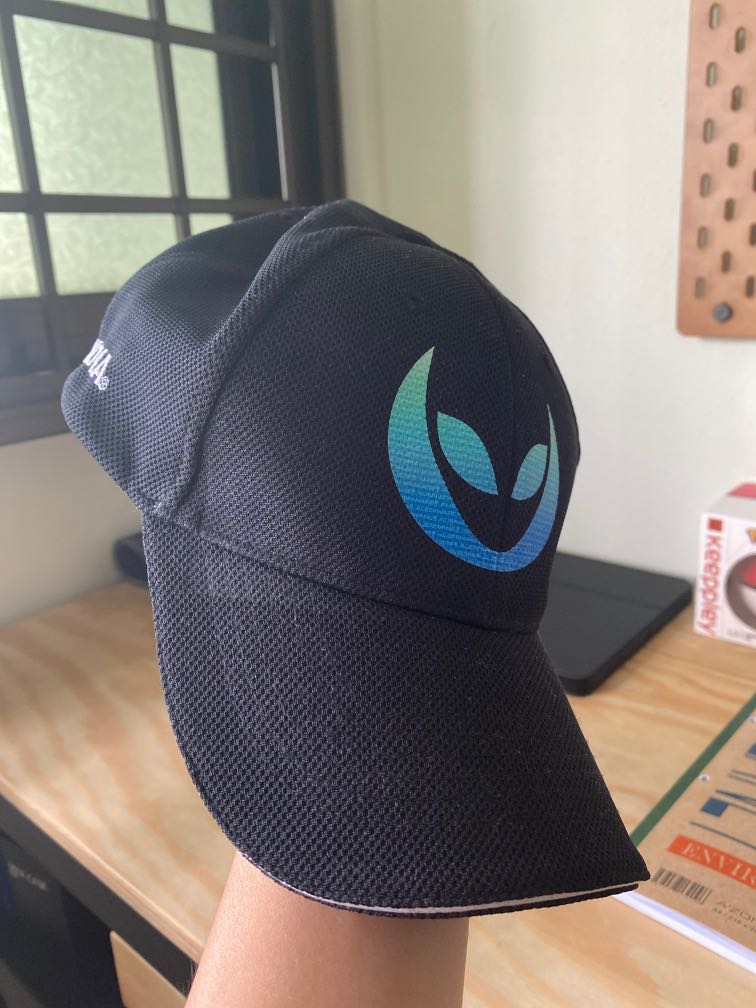 Authentic Alienware cap, Men's Fashion, Watches & Accessories, Caps ...