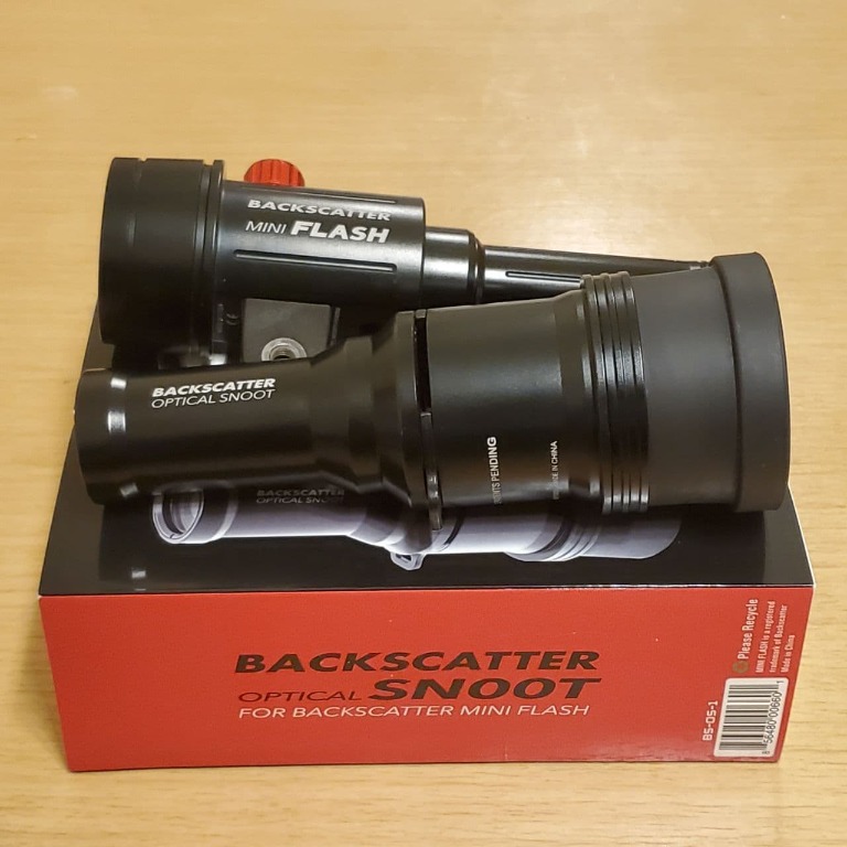 Backscatter Mini Flash 1 & Optical Snoot Combo Package, Photography ...
