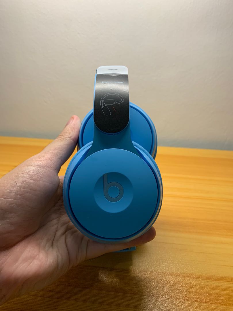 Beats Solo Pro (Light Blue), Audio, Headphones & Headsets on Carousell