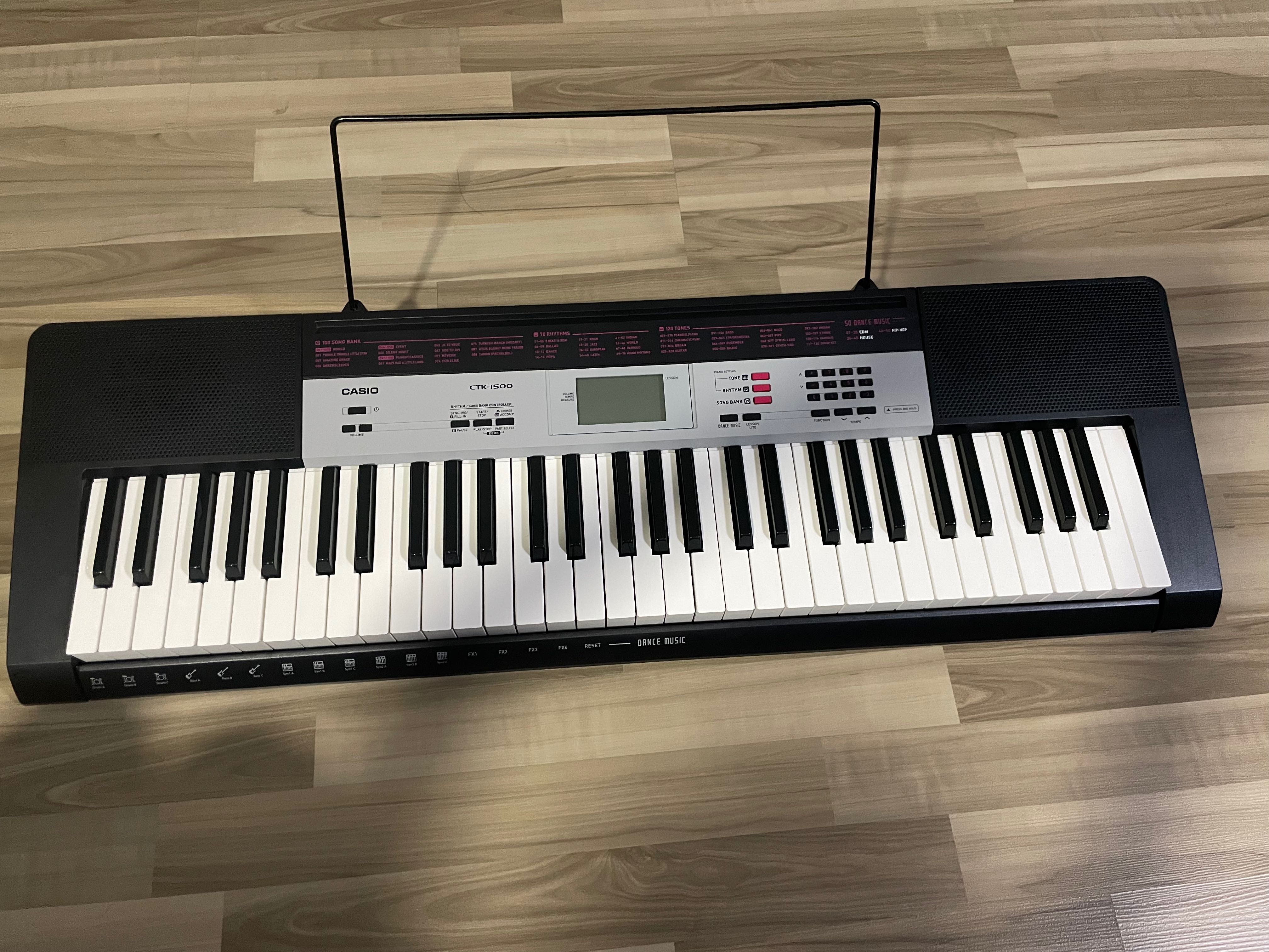 Casio Keyboard Piano, Hobbies & Toys, Music & Media, Musical ...