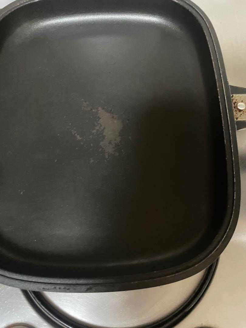 Chefel grilll pan with oil drip, TV & Home Appliances, Kitchen ...