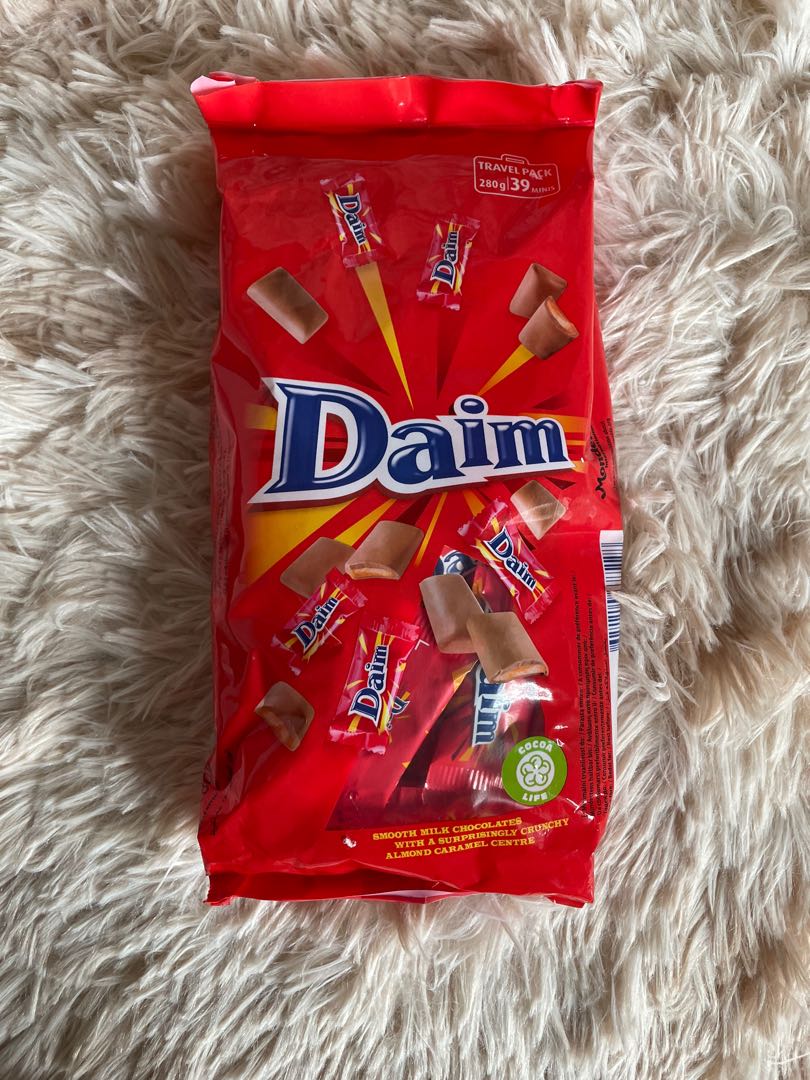Daim Chocolate 280g (Made in Sweden), Food & Drinks, Other Food & Drinks on Carousell