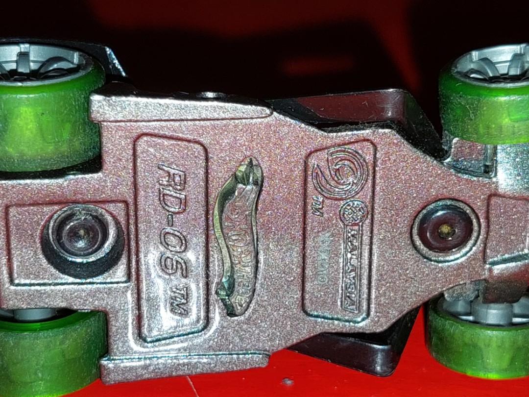 Hot Wheels AcceleRacers RD06 1:54, Hobbies & Toys, Toys & Games on ...