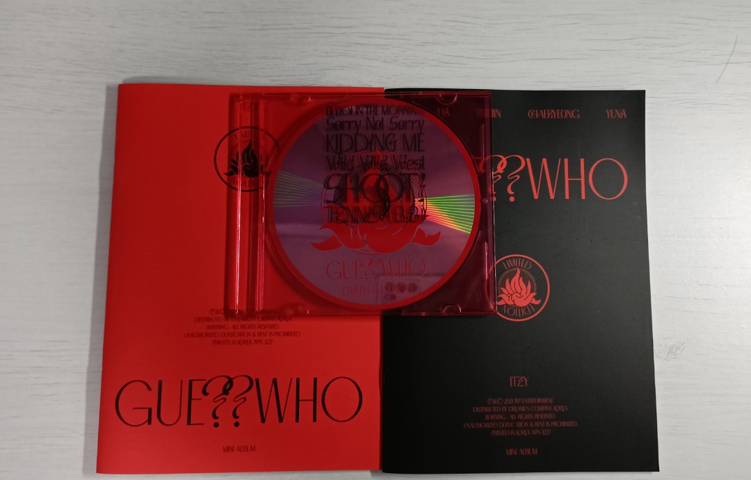 Itzy Guess Who Limited Edition Album [UNSEALED] WITH PHOTOCARDS ...