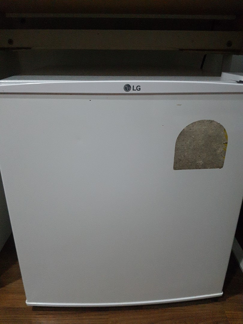 LG Mini Fridge Good Working Condition, TV & Home Appliances, Kitchen ...