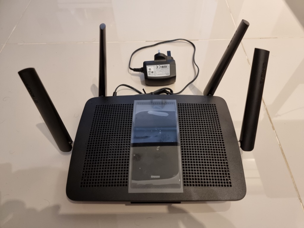 Linksys EA8100 Max-Stream AC2600 MU-MIMO Gigabit WiFi Router, Computers ...