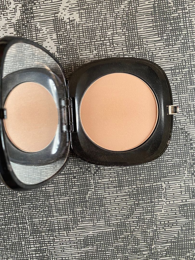 Marc Jacobs Accomplice Powder, Beauty & Personal Care, Face, Makeup on ...