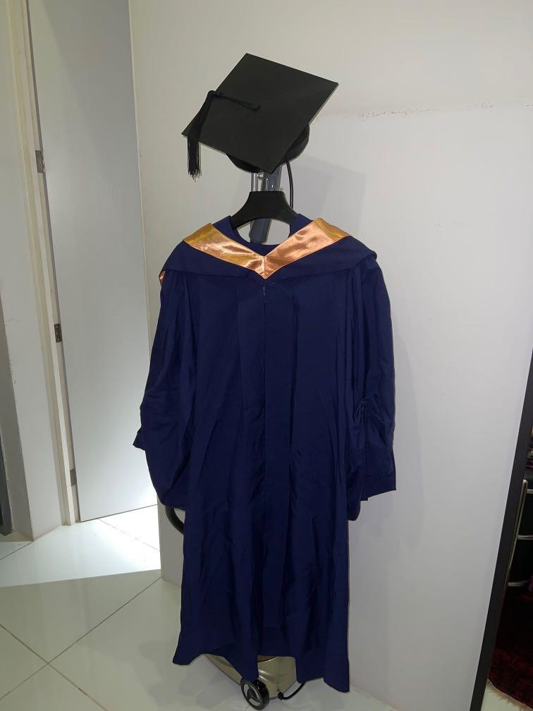 NUS graduation gown (social science, bachelors), Everything Else on ...