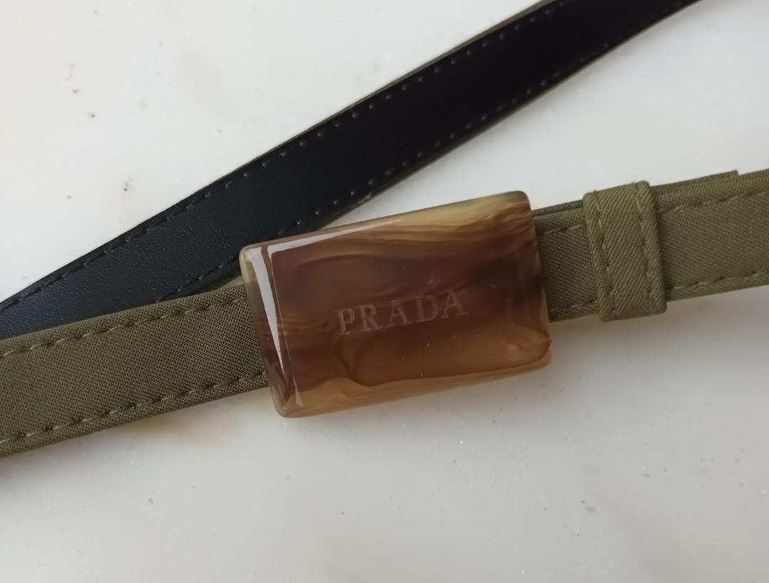 PRADA Bell, 名牌, 飾物及配件 - Carousell