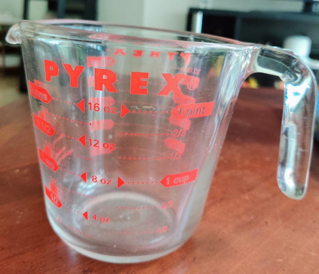 Pyrex Glass measuring cup, Furniture & Home Living, Kitchenware ...