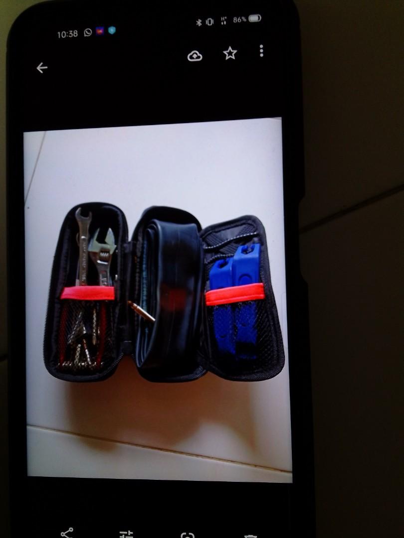 Rapha tool pouch, Sports Equipment, Bicycles & Parts, Parts ...