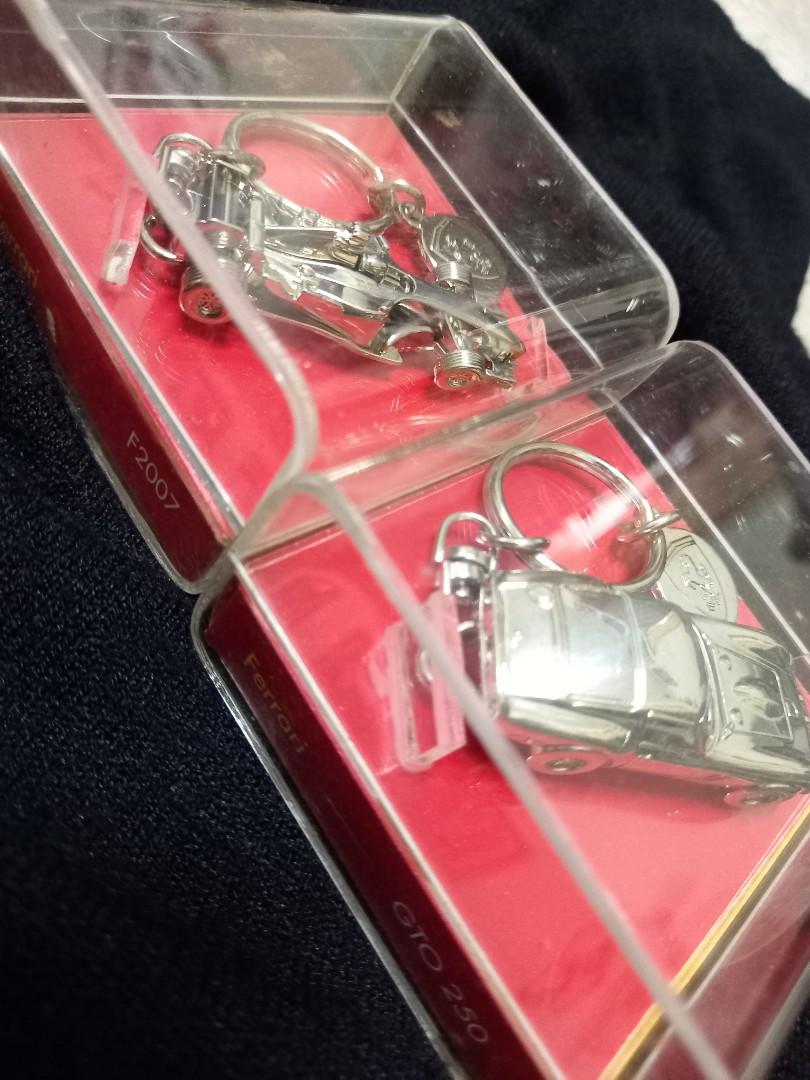 Shell Limited Edition Ferrari F2007 and Ferrari GTO 250 keychain and ...