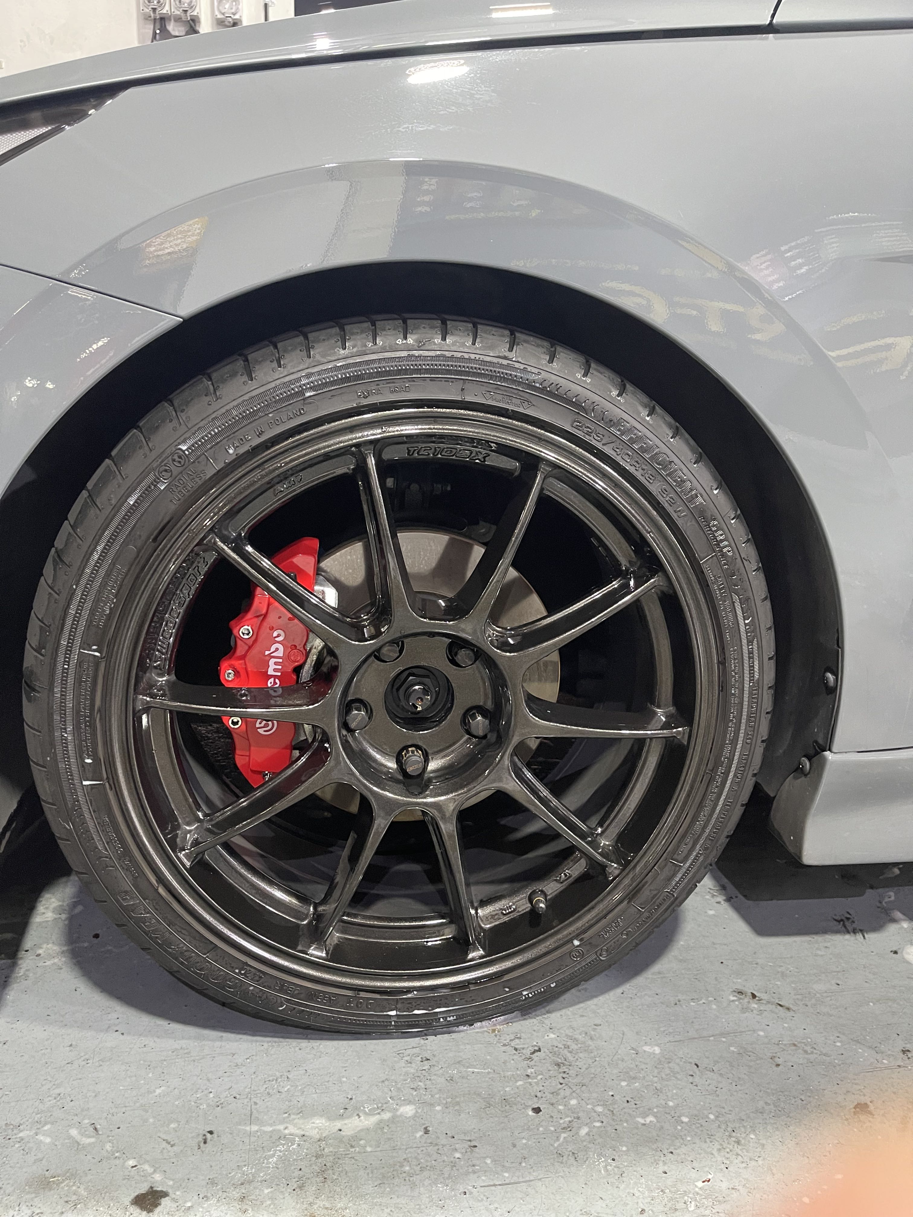 Tc105x with tyre PCD 5x114.3, Car Accessories, Tyres & Rims on Carousell