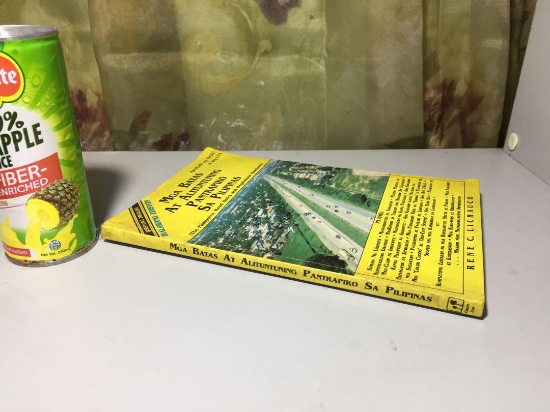 vintage 1995 Mga Batas At Alituntuning Pantrapiko Sa Pilipinas by Rene ...