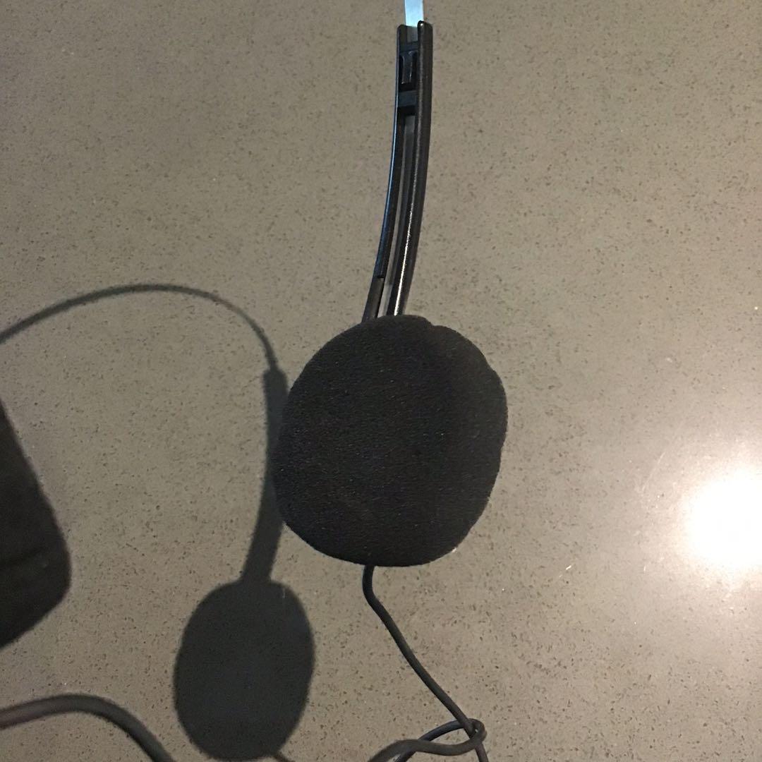 Vintage sony mdr-005 headphone, Audio, Headphones & Headsets on Carousell