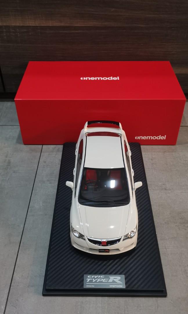 1/18 Onemodel Honda Civic Type-R FD2R (White), Everything Else on Carousell