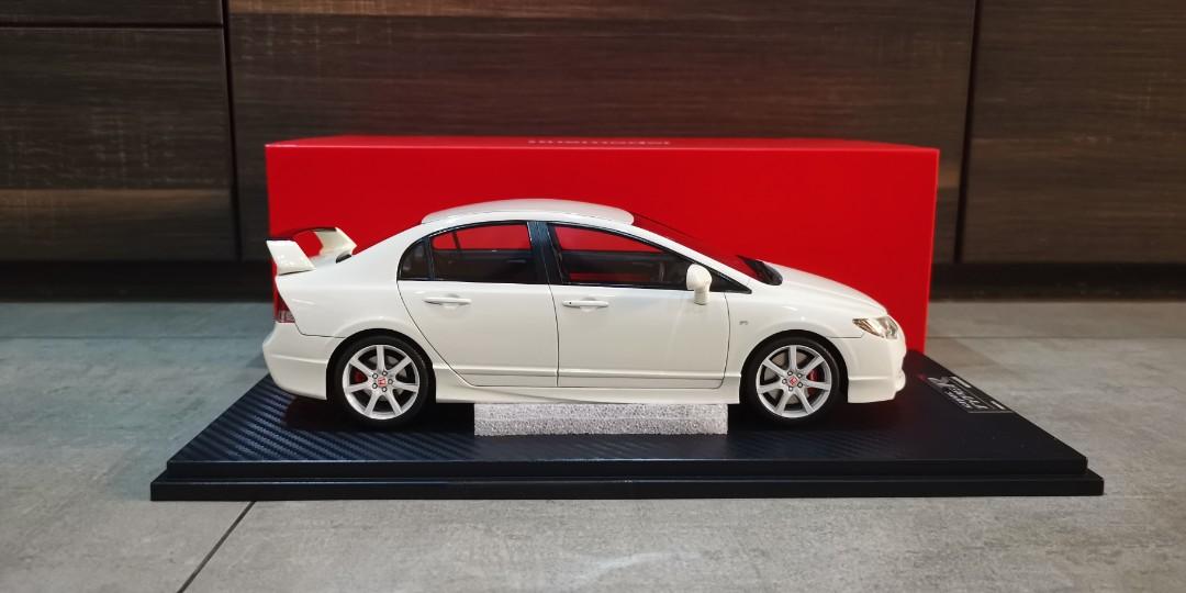 1/18 Onemodel Honda Civic Type-R FD2R (White), Everything Else on Carousell