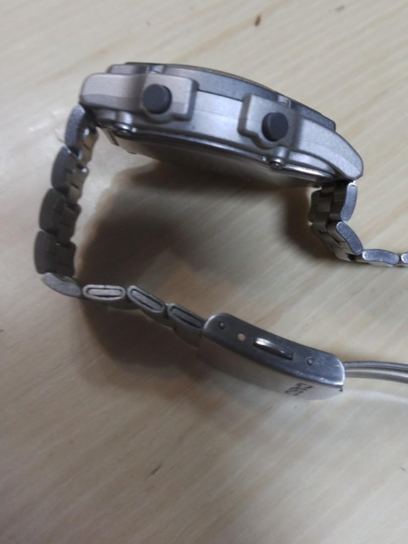 Casio, Auto calendar, working condition, 興趣及遊戲, 收藏品及紀念品, 古董收藏 - Carousell