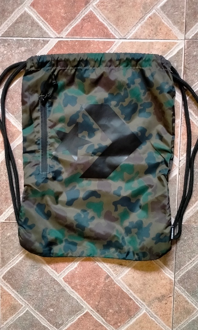 converse orig draw strig bag, Men's Fashion, Bags, Backpacks on Carousell