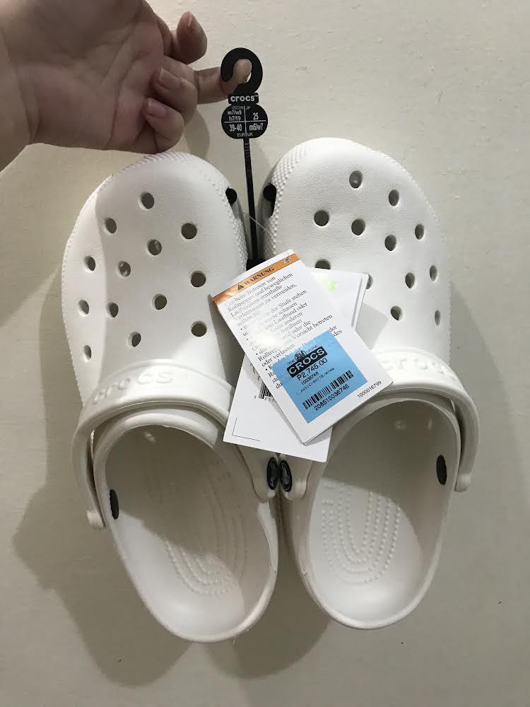 Cros classic clog, Women's Fashion, Footwear, Shoe inserts on Carousell