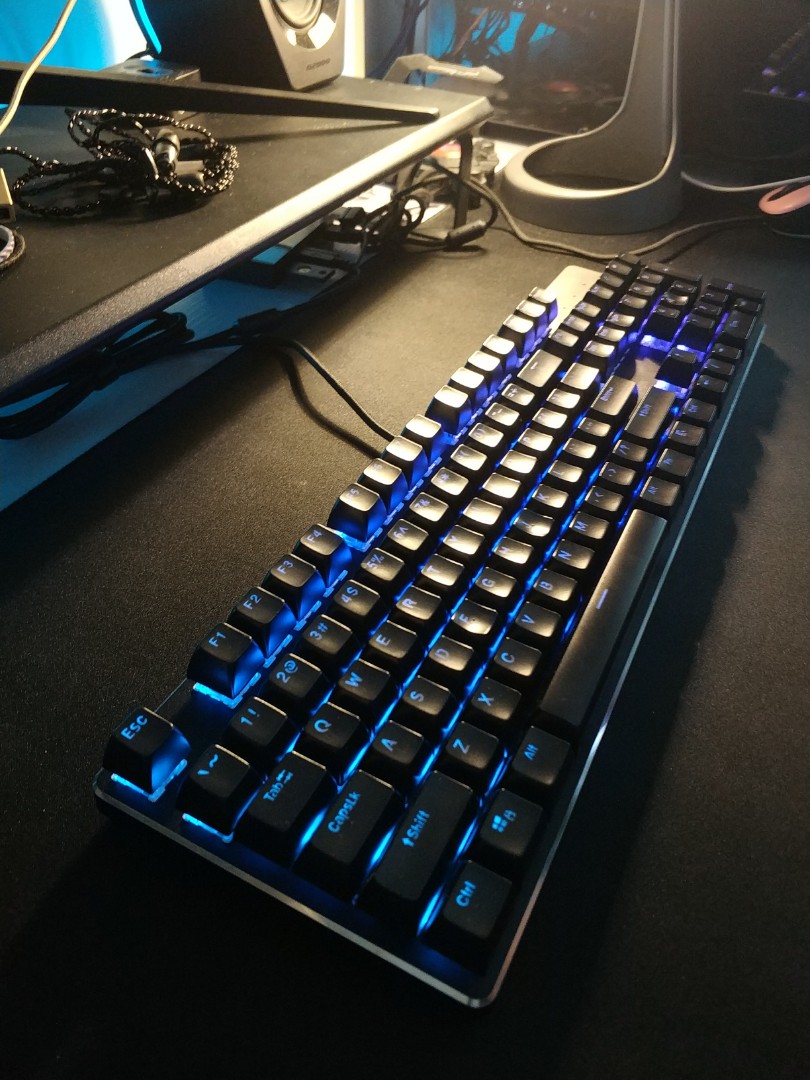 Glorious GMMK Full Barebones Kit, Computers & Tech, Parts & Accessories, Computer Keyboard on ...