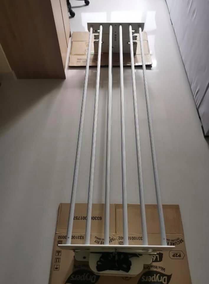 HDB Clothes Drying Rack, Furniture & Home Living, Bathroom & Kitchen ...