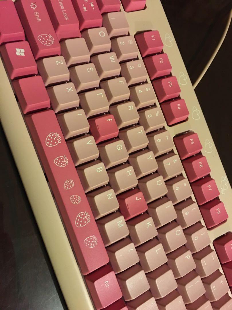 Hello Kitty keyboard, Computers & Tech, Parts & Accessories, Computer ...