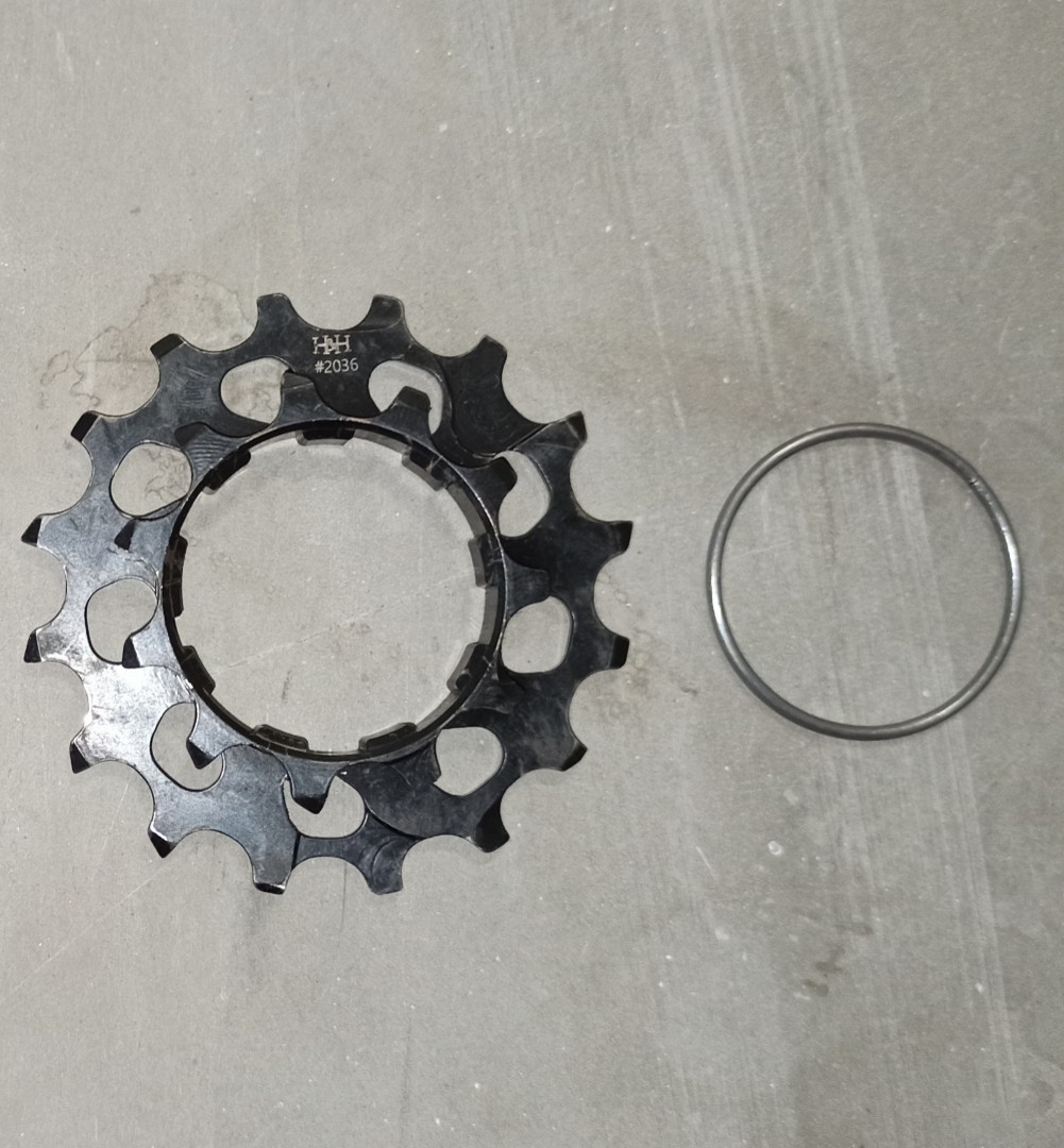 H&H 11t 16t external cog sprocket set for Brompton, Sports Equipment ...