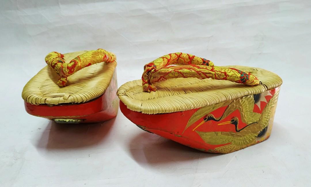 (13)Japanese antique wooden Zori for children vermilion gold crane bell ...