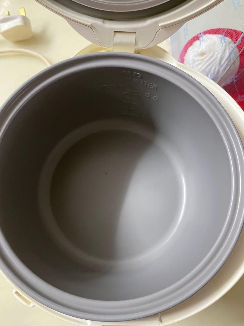 Old school rice cooker, TV & Home Appliances, Kitchen Appliances ...