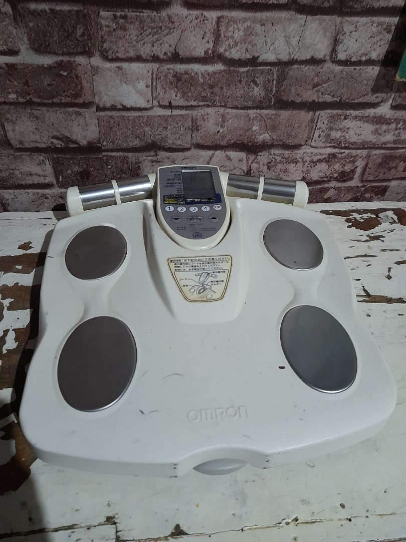 Omron BMI scale, Health & Nutrition, Health Monitors & Weighing Scales ...