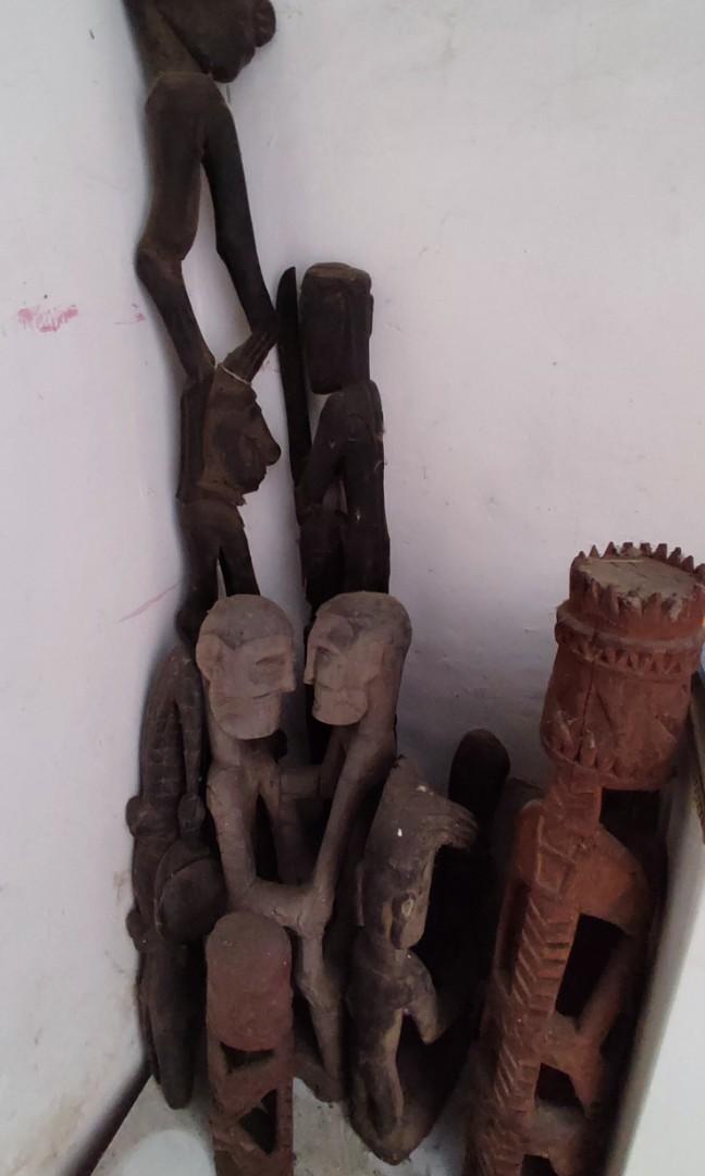 Patung Asmat (Patung asli dari papua) Dan kerajinan kayu papua lainnya ...